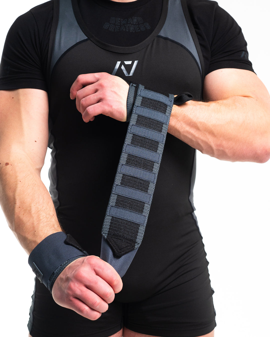 Powerlifting Gym Accessories: Sleeves, Wraps, & More | A7